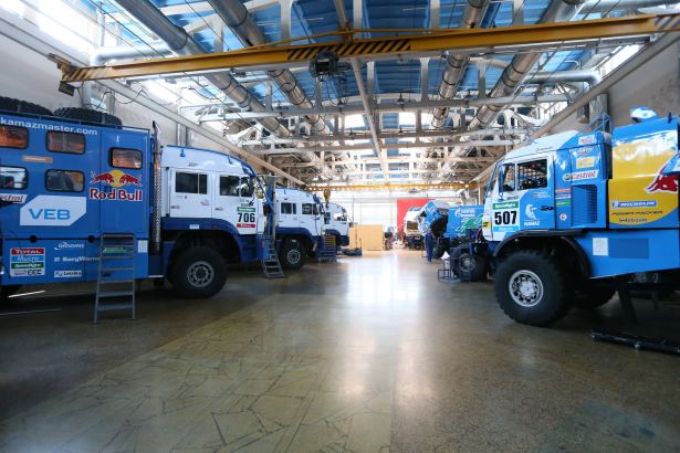 Kamaz-master viert vandaag haar 27e verjaardag - Alex Miedema