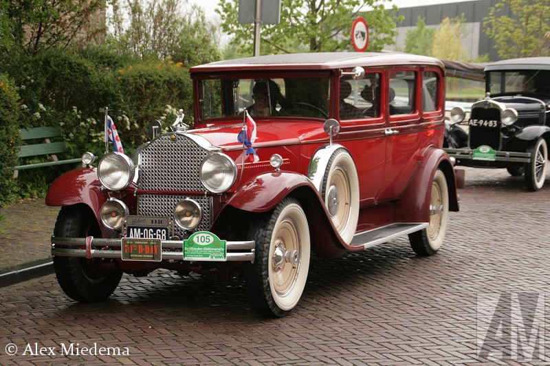 30e Oldtimer Elfstedentocht: Packard - Alex Miedema