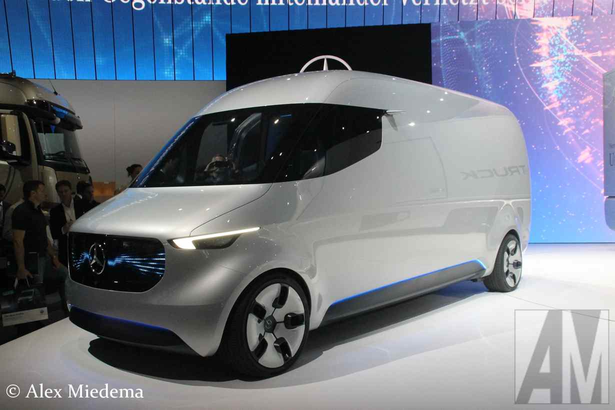 Mercedes-Benz Vision Van op de IAA 2016 - Alex Miedema