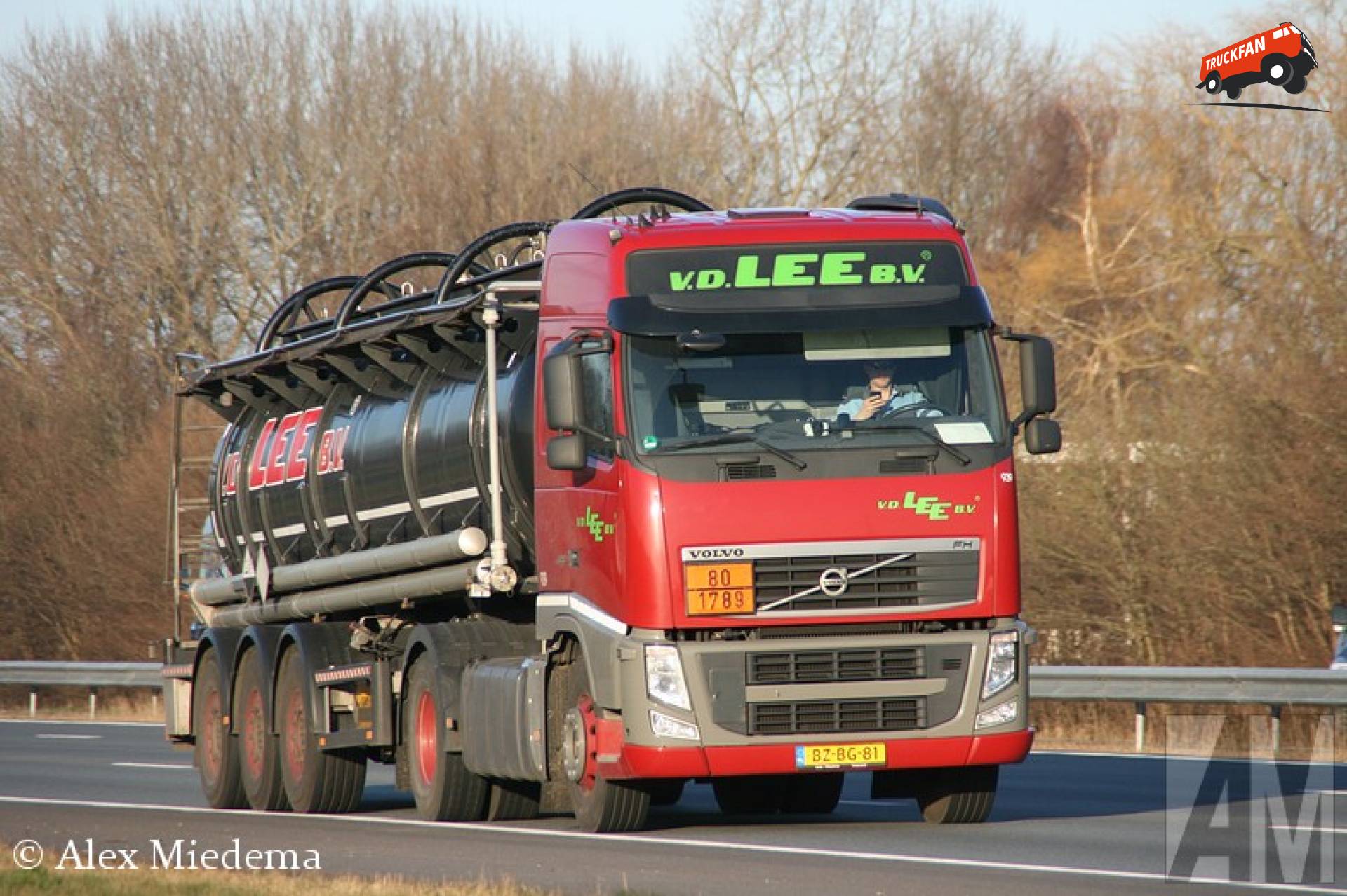 Van der Lee overgenomen - Alex Miedema