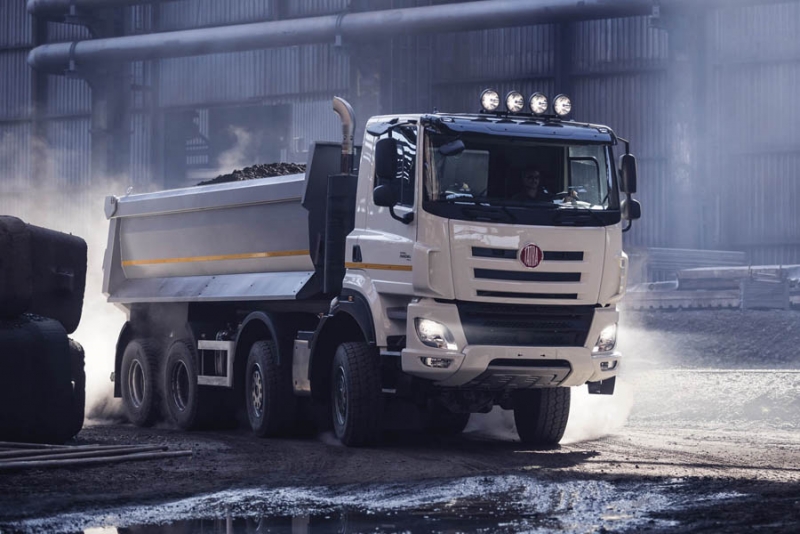 ESA Trucks tekent dealercontract met Tatra - Alex Miedema