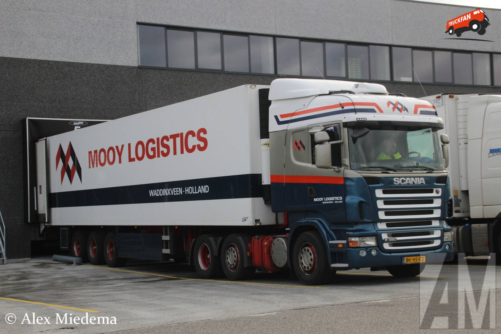 Mooy failliet - Alex Miedema