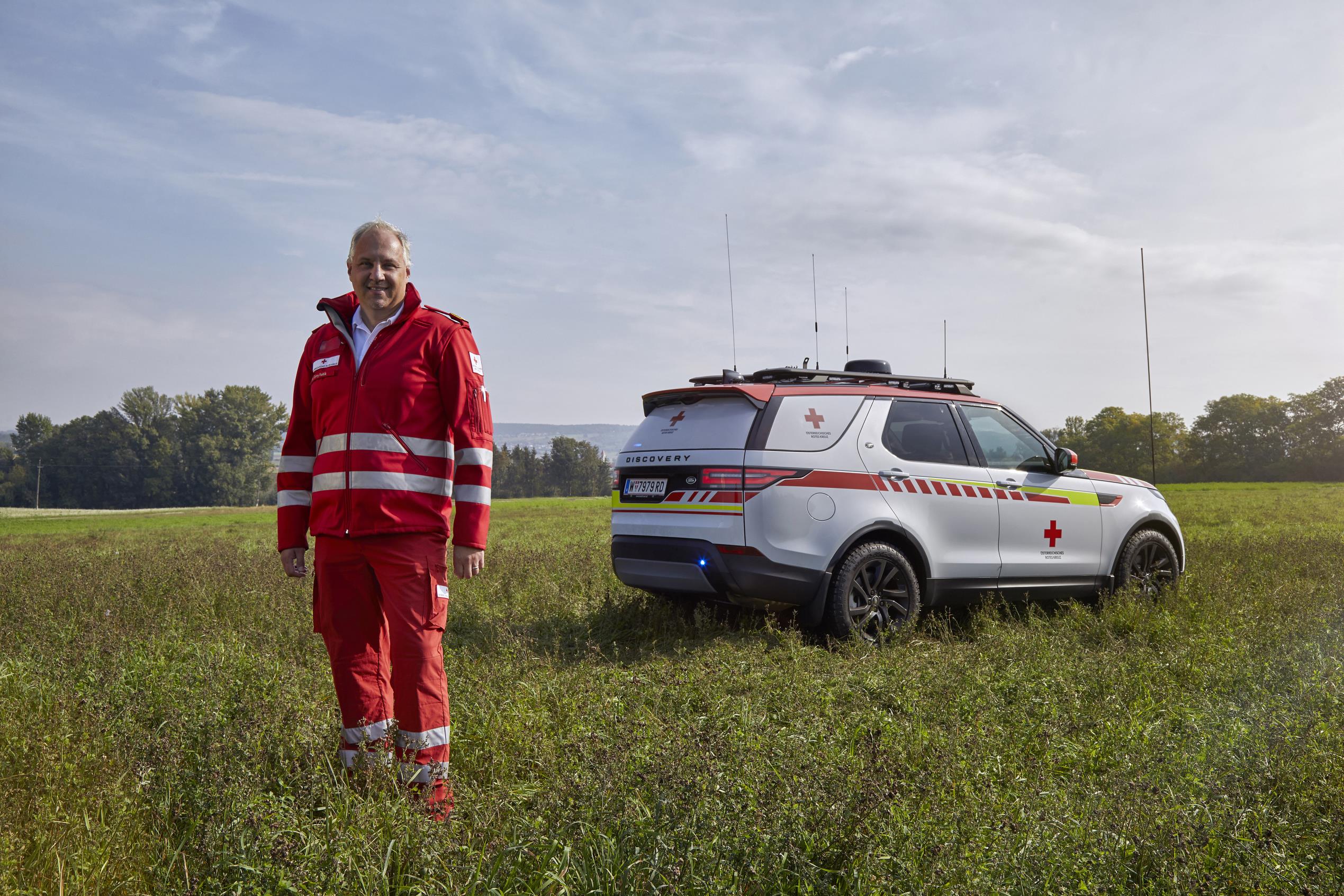 Life-saving Land Rover Discovery joins Red Cross emergency fleet