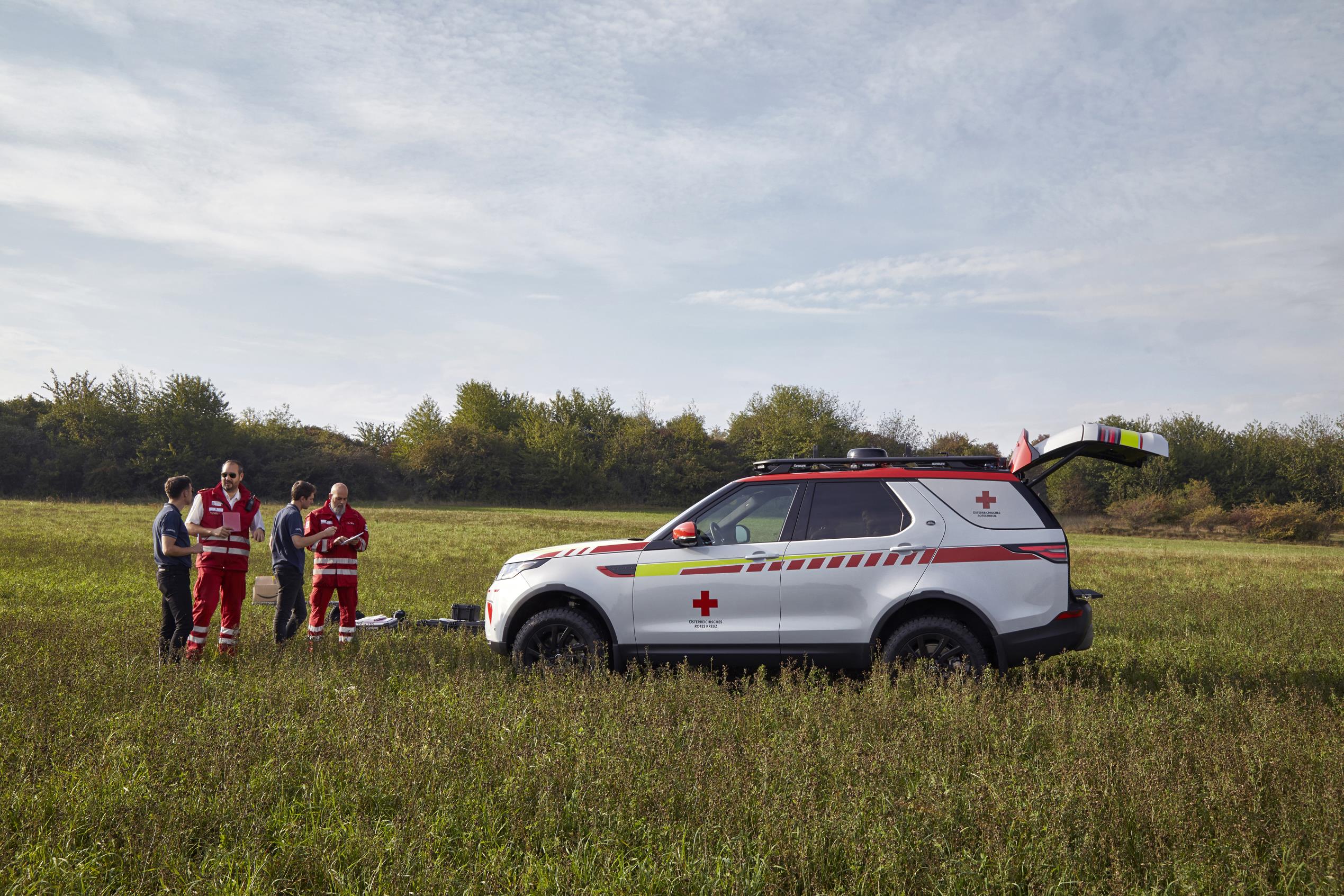 Life-saving Land Rover Discovery joins Red Cross emergency fleet