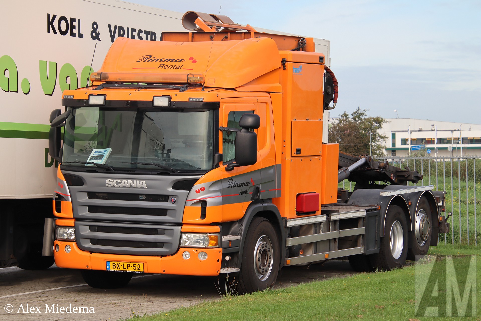 De levens van de BX-LP-52 - Alex Miedema