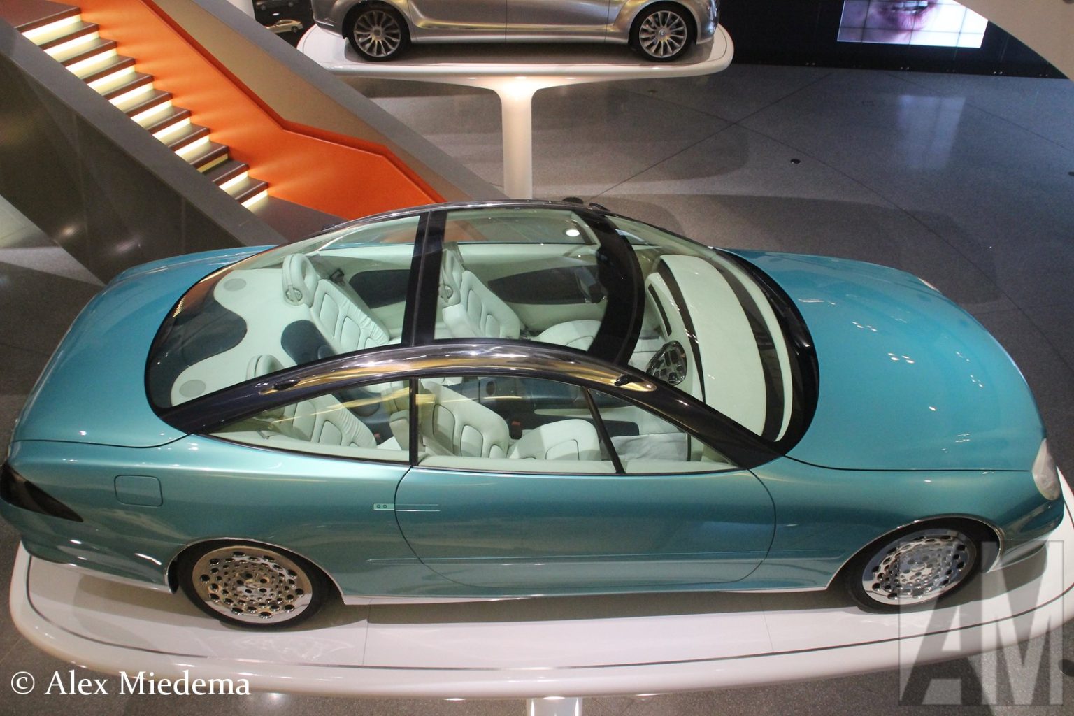 The future came one step closer in 1996: Mercedes-Benz F 200 ...