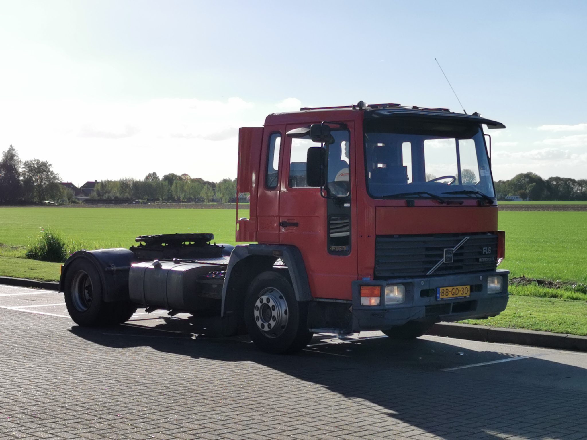 [video] Volvo FL6 van binnen bekeken - Frank Klijn & Alex Miedema