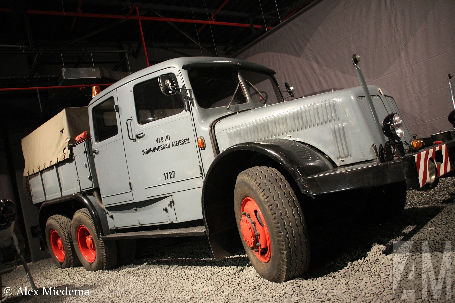 Is dit de laatste overgebleven Tatra T141? - Alex Miedema