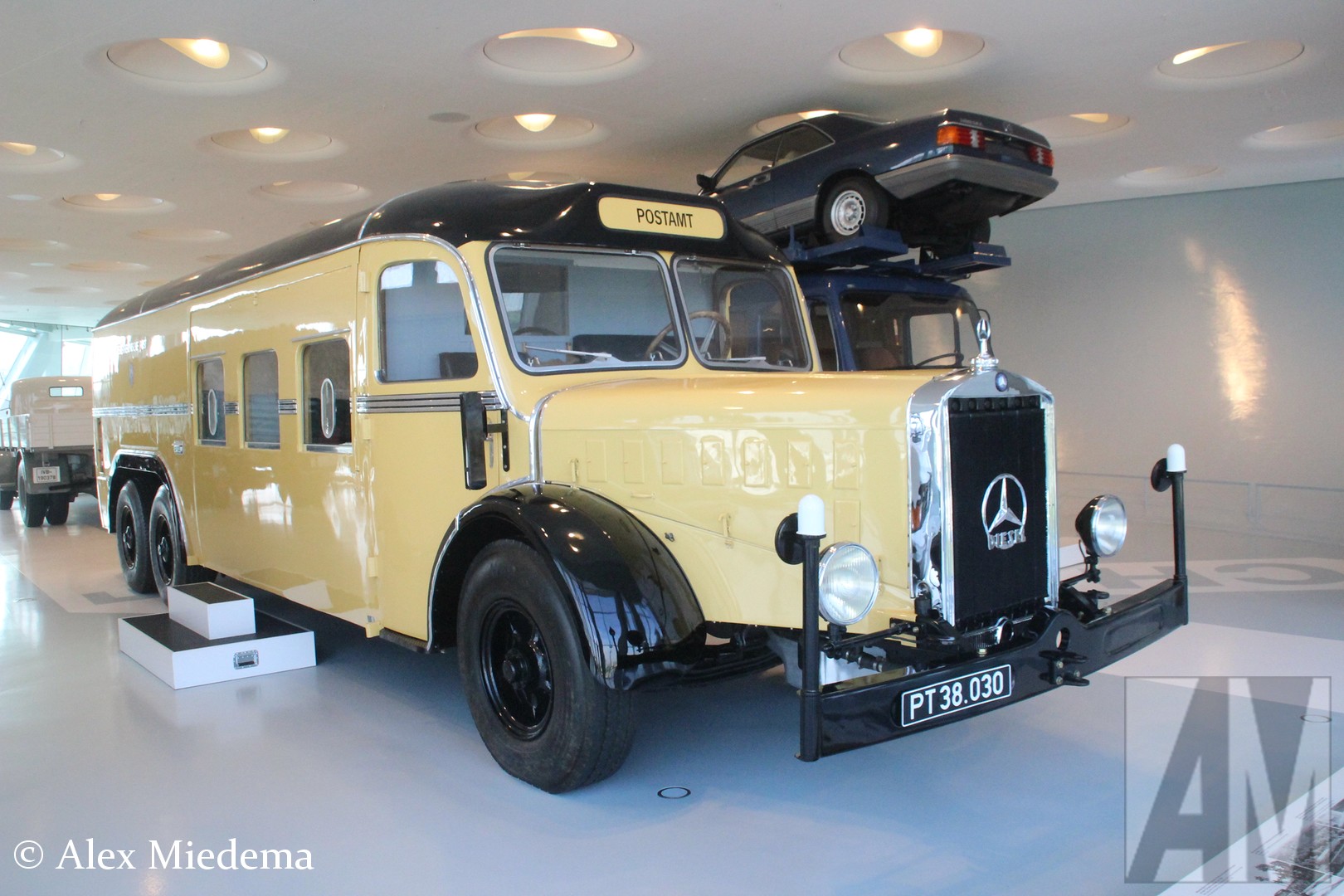 This Mercedes-Benz bus was in service with the Austrian Post until the ...