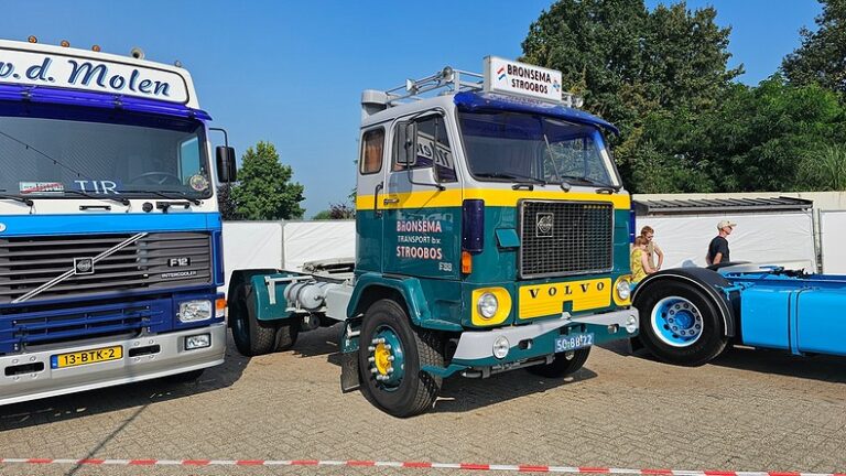 [122 foto's] Eddy Heijnen bij het Volvo Oldtimer Truck weekend